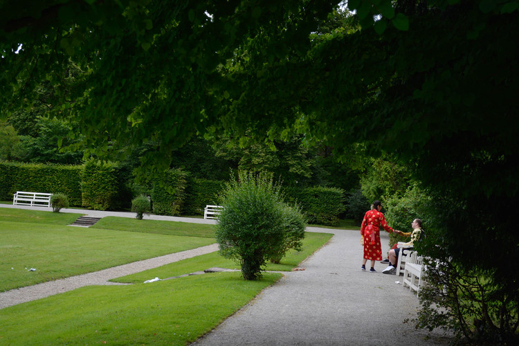 Off Guard Photography - Karen Rose