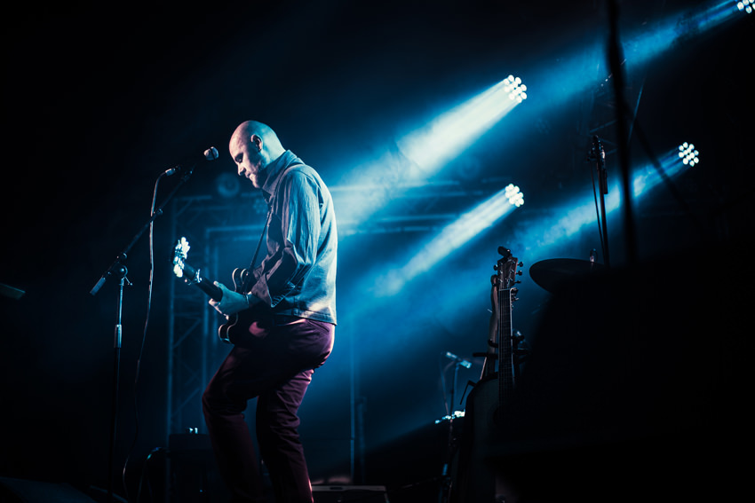 LIVE - VISUAL WORKER